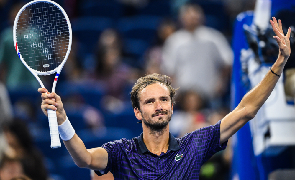 Atp 500 Vienna 2025, Medvedev-Moutet: medical timeout per il russo